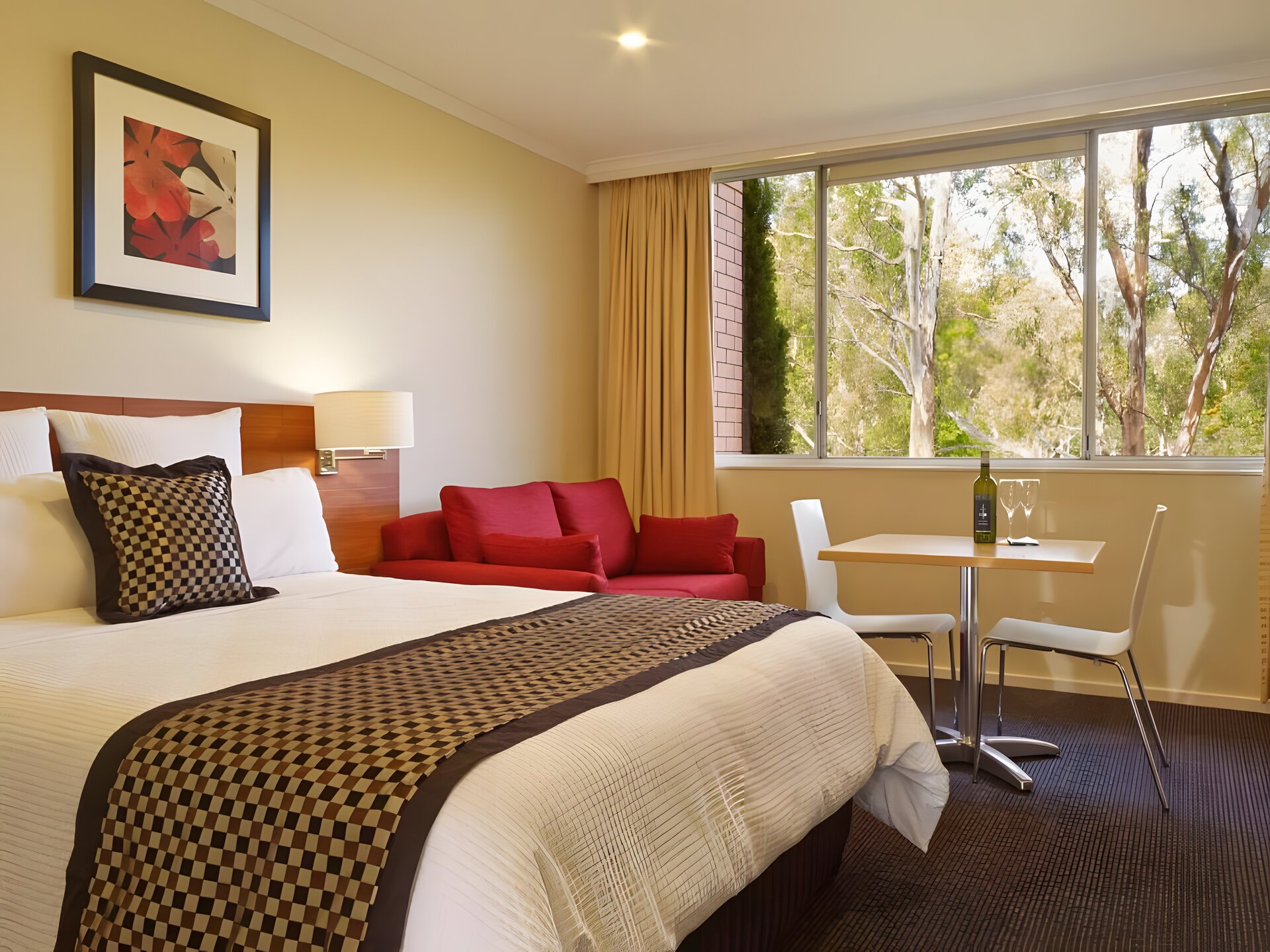 Parkview Motor Inn:Home